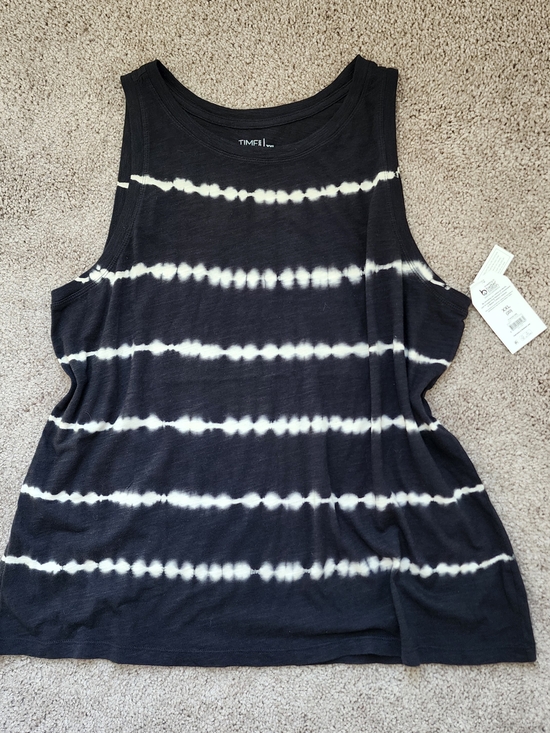 Time and Tru | Tops | Black And White Tiedye Tank | Poshmark